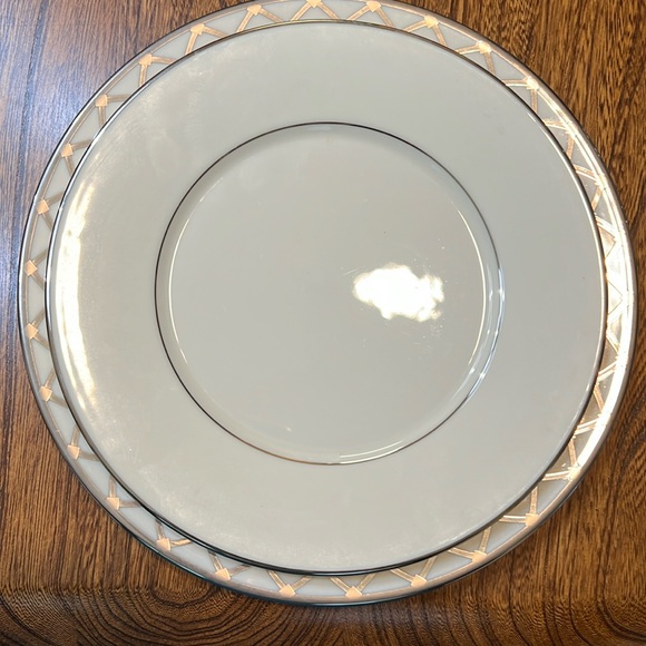 Lenox | Dining | Lenox Maywood Cosmopolitan Collection Luncheon Plate ...